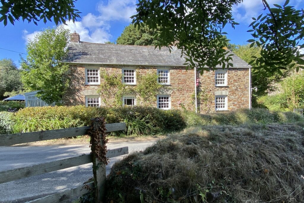 Brooklands, Withiel - Jackie Stanley