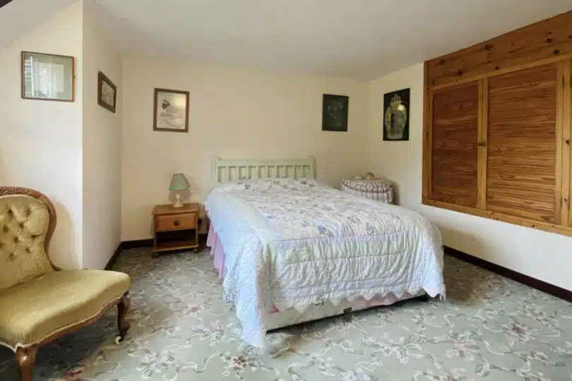 Martin House, Tregonce - Jackie Stanley